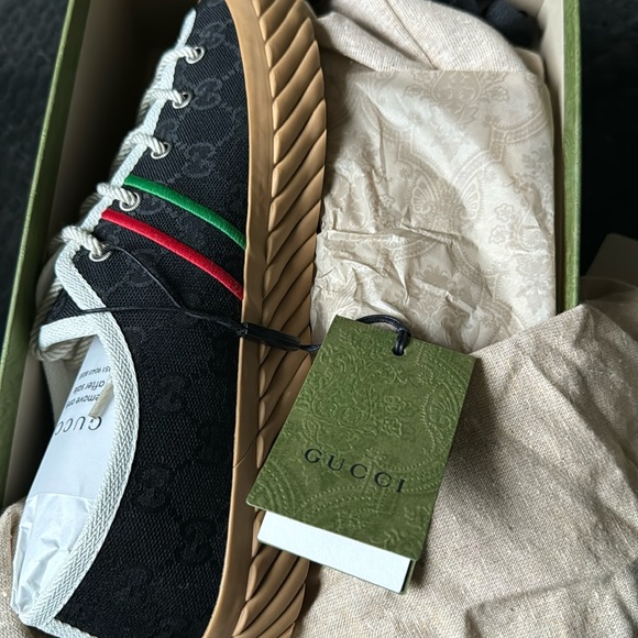 Gucci | Shoes | Gucci Mens Shoes Black Canvas Interlocking G Trainer ...